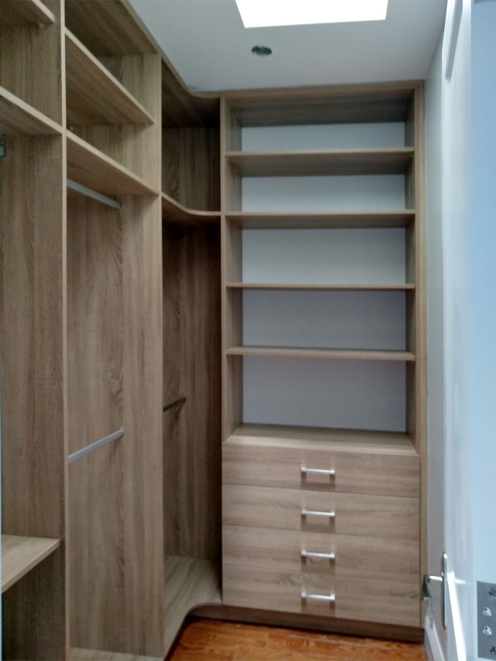 Modern Line (Aluminum closets) - Roomidea Decoration