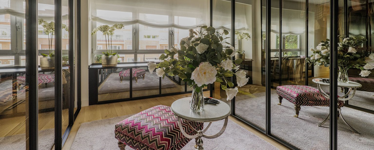 Custom Premium Sliding Doors in Toronto & GTA - Roomidea